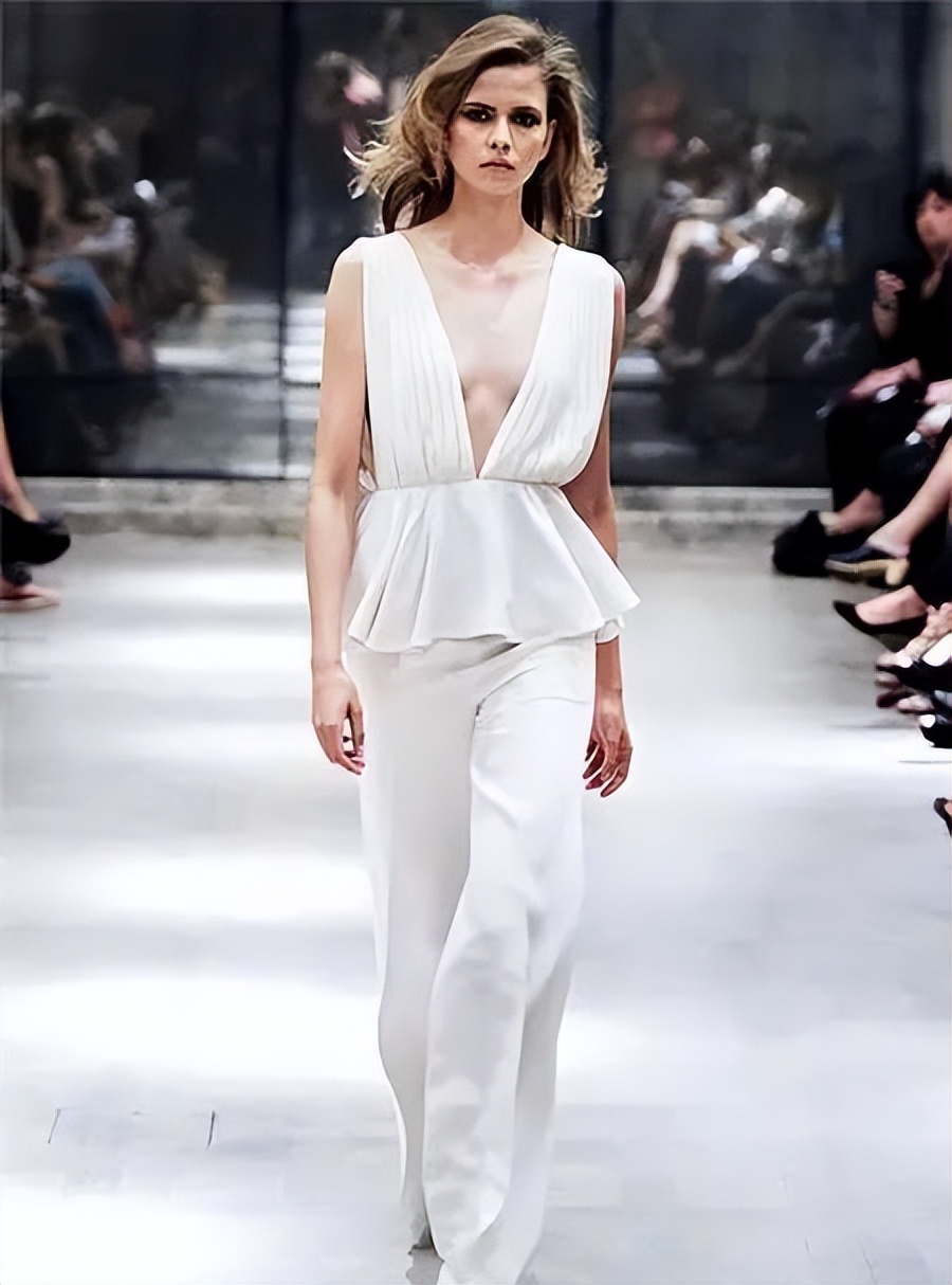 Models cannot wear "underwear" on catwalks, what should I do if the ...