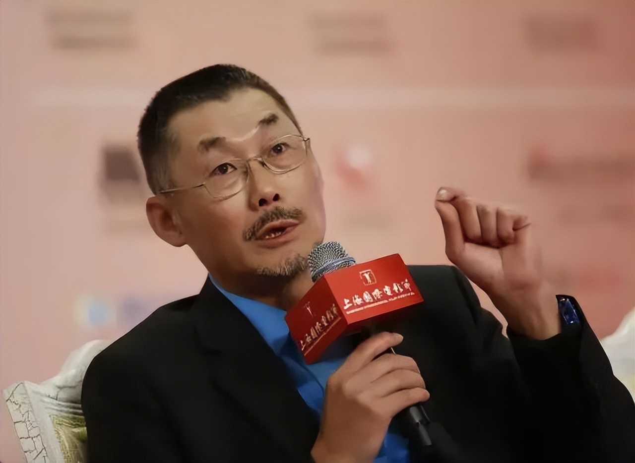 What does He Ping's death mean to Chinese films? - iNEWS