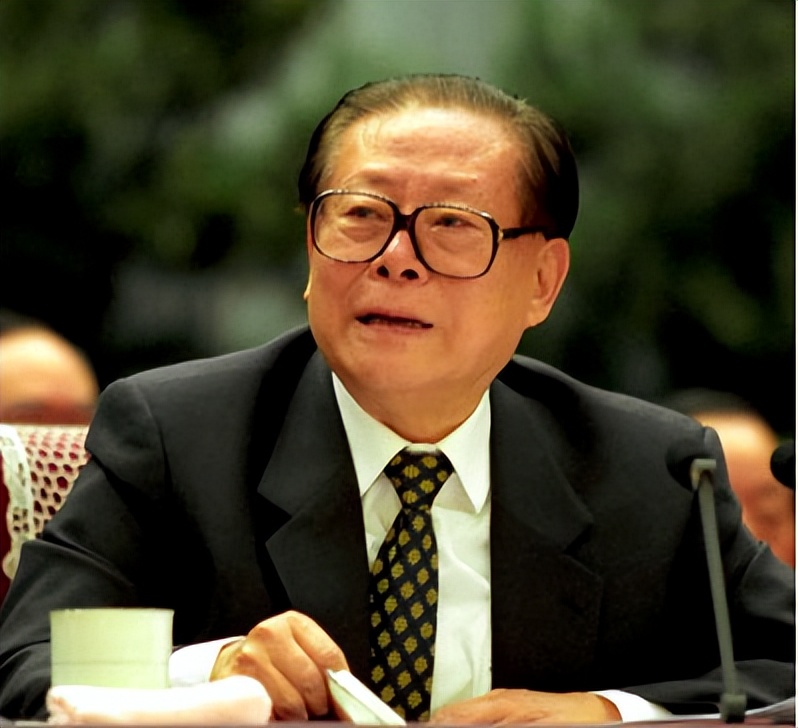 The Mystery of Deng Gong's Successor: Uncovering the Reason Behind His ...