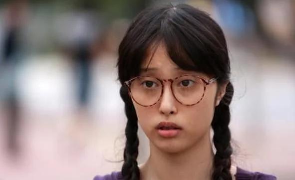 After starring in "Ugly Invincible" became popular, disappeared for 3 ...