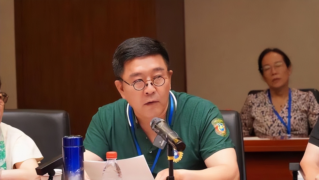 Zhang Feng, grandnephew of the founding marshal Peng Dehuai: Grandpa's ...