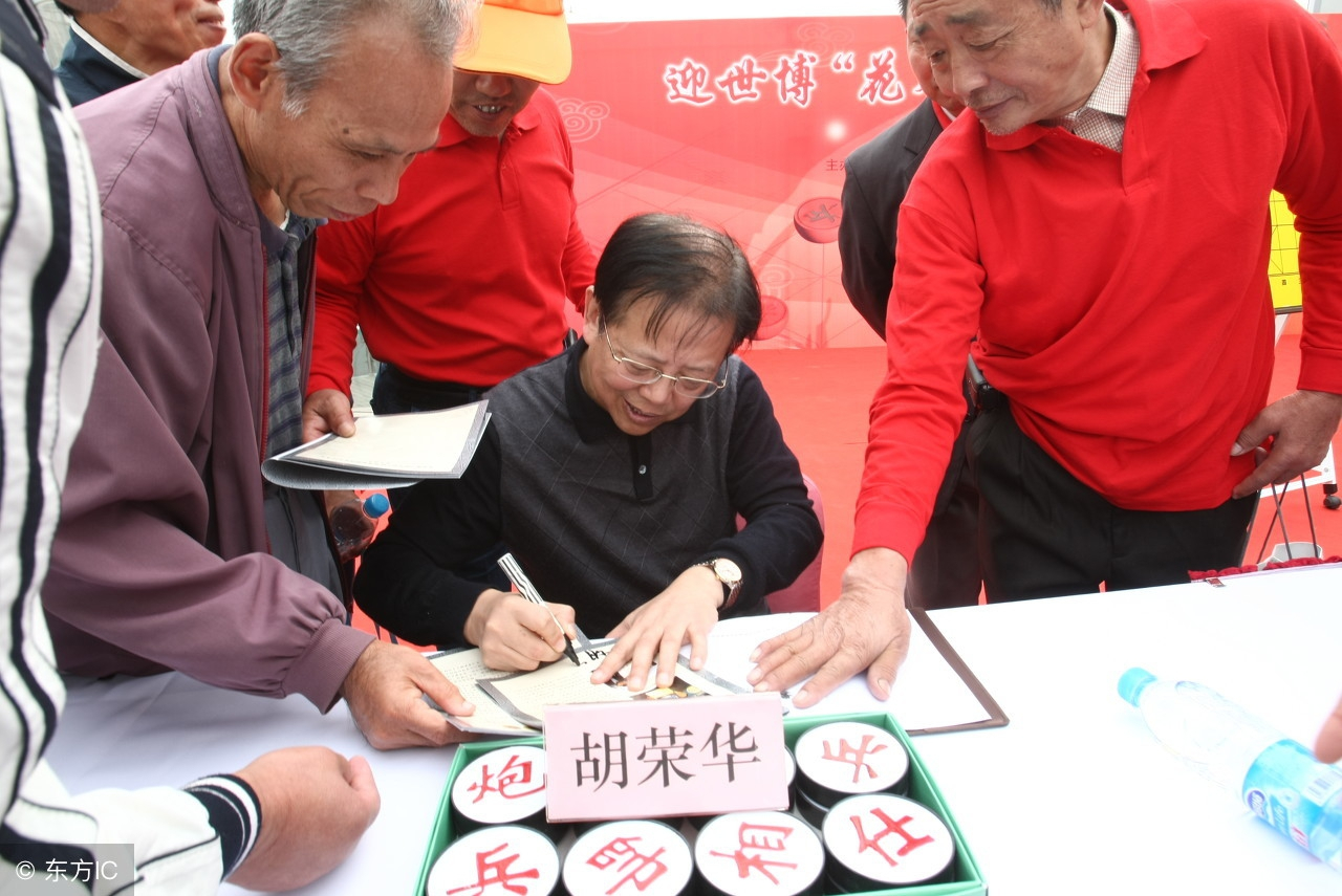 Hu Ronghua's counterattack year: 1982, the feat of returning to the top ...