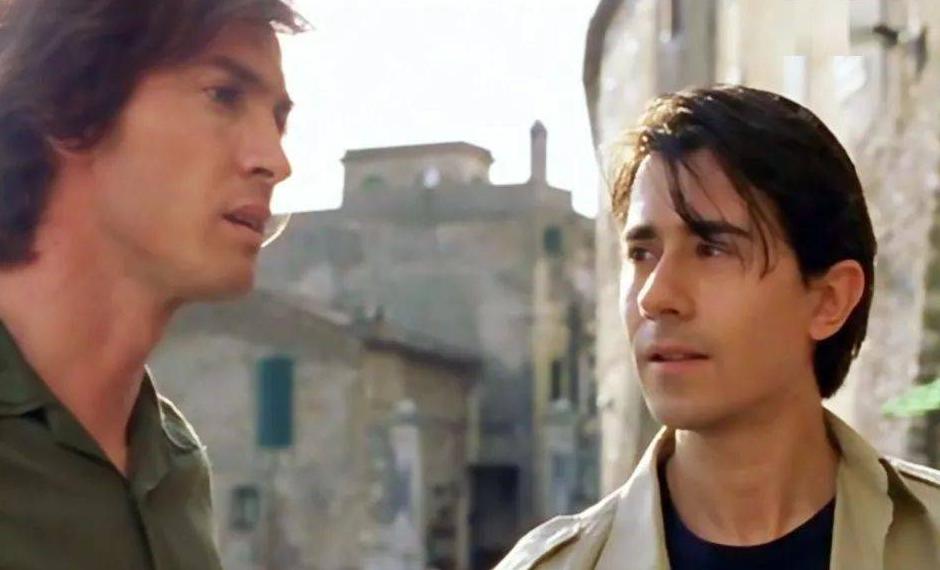 Why do you say: The Italian classic film "A Splendid Life" is regarded ...