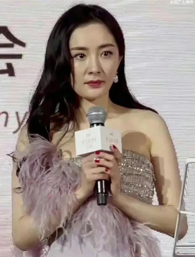 Why is Yang Mi's face always unstable, sometimes it looks beautiful ...