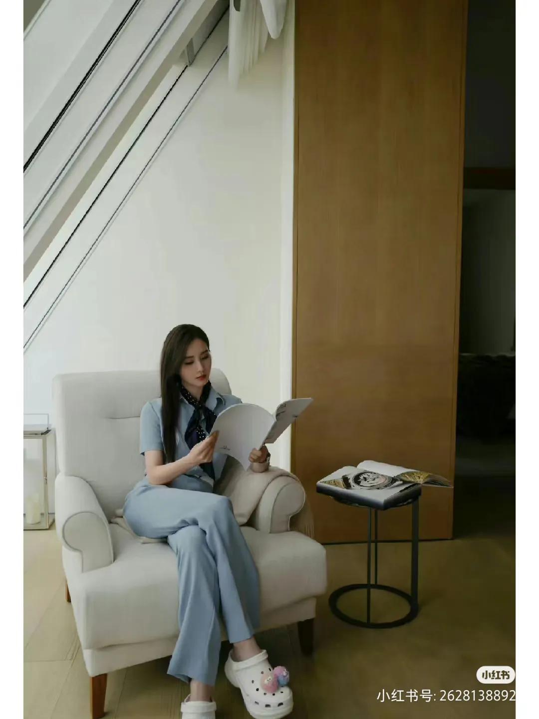 Why did ugly shoes explode again this summer? - iMedia