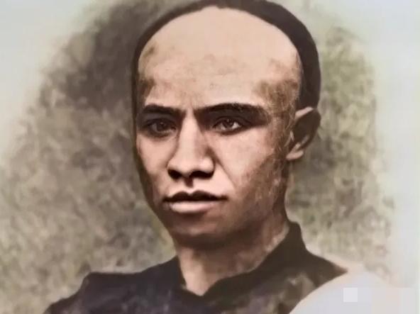 In 1898, Tan Sitong was chopped alive 30 times on the execution ground ...