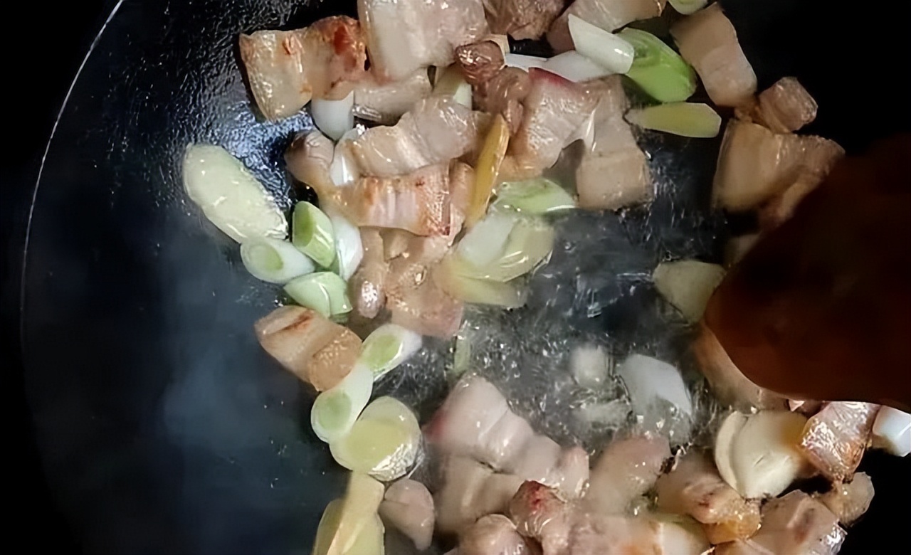 Zhang Hongfu_Learn this trick, the stewed fish has no fishy smell, and ...