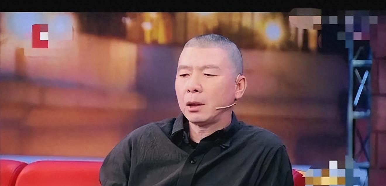 Feng Xiaogang bluntly said: She is too good at pretending and will never become famous, let ...