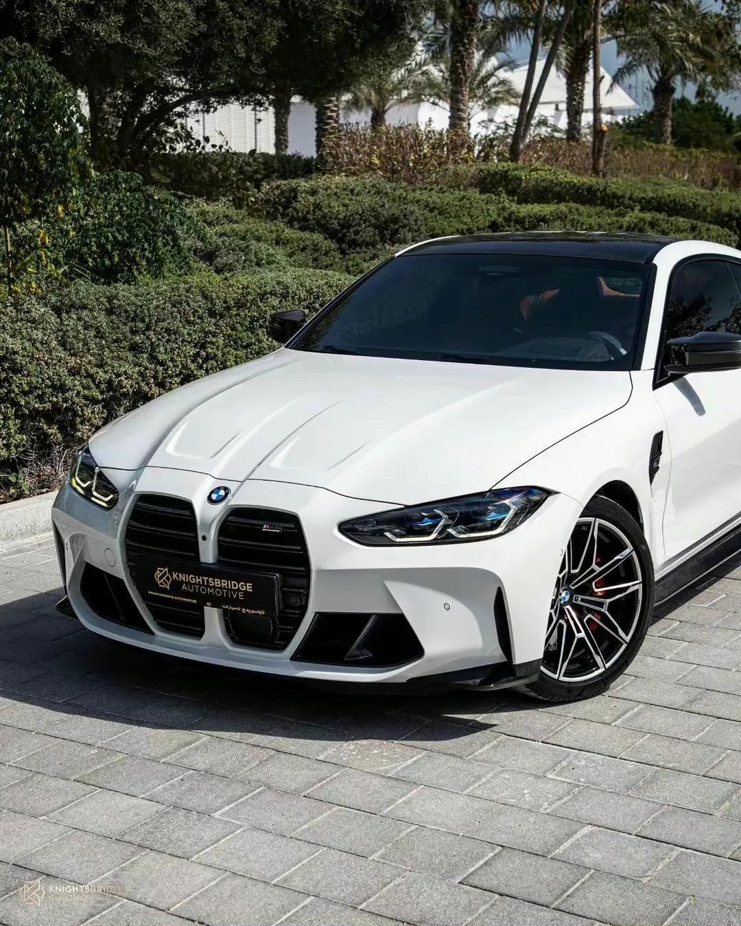 BMW M4 Competition Prince Charming - iNEWS