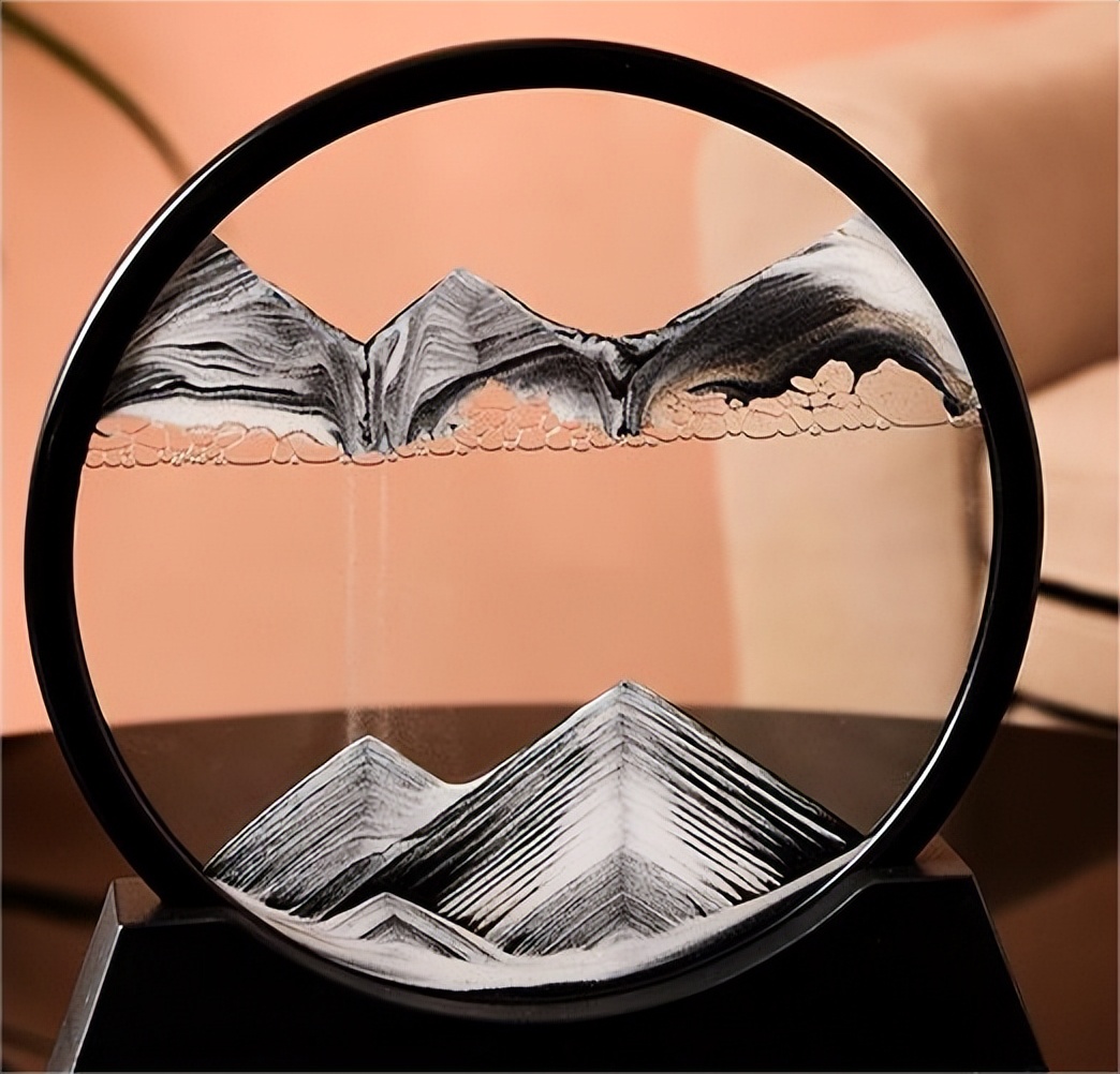The beauty of quicksand art, a world of sand - iNEWS