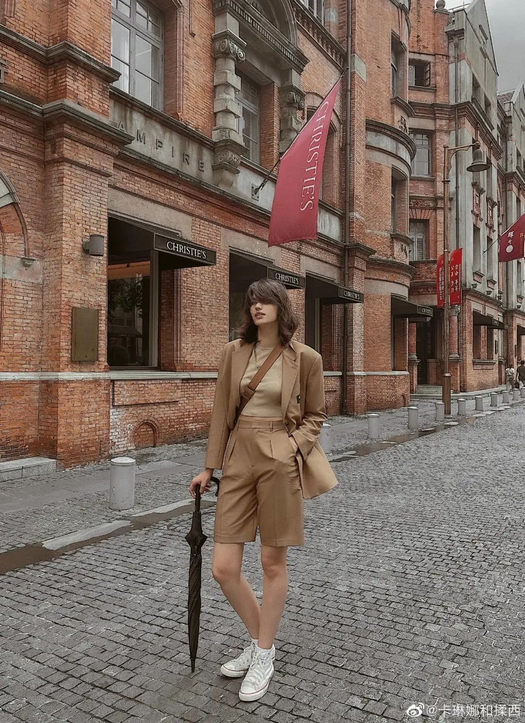 The 188cm "Dragon Circle" was revealed to have been married for 9 years, or is she a daughter ...