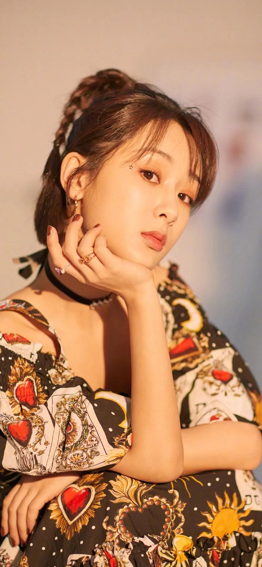 Beauty Atlas 126 - iNEWS