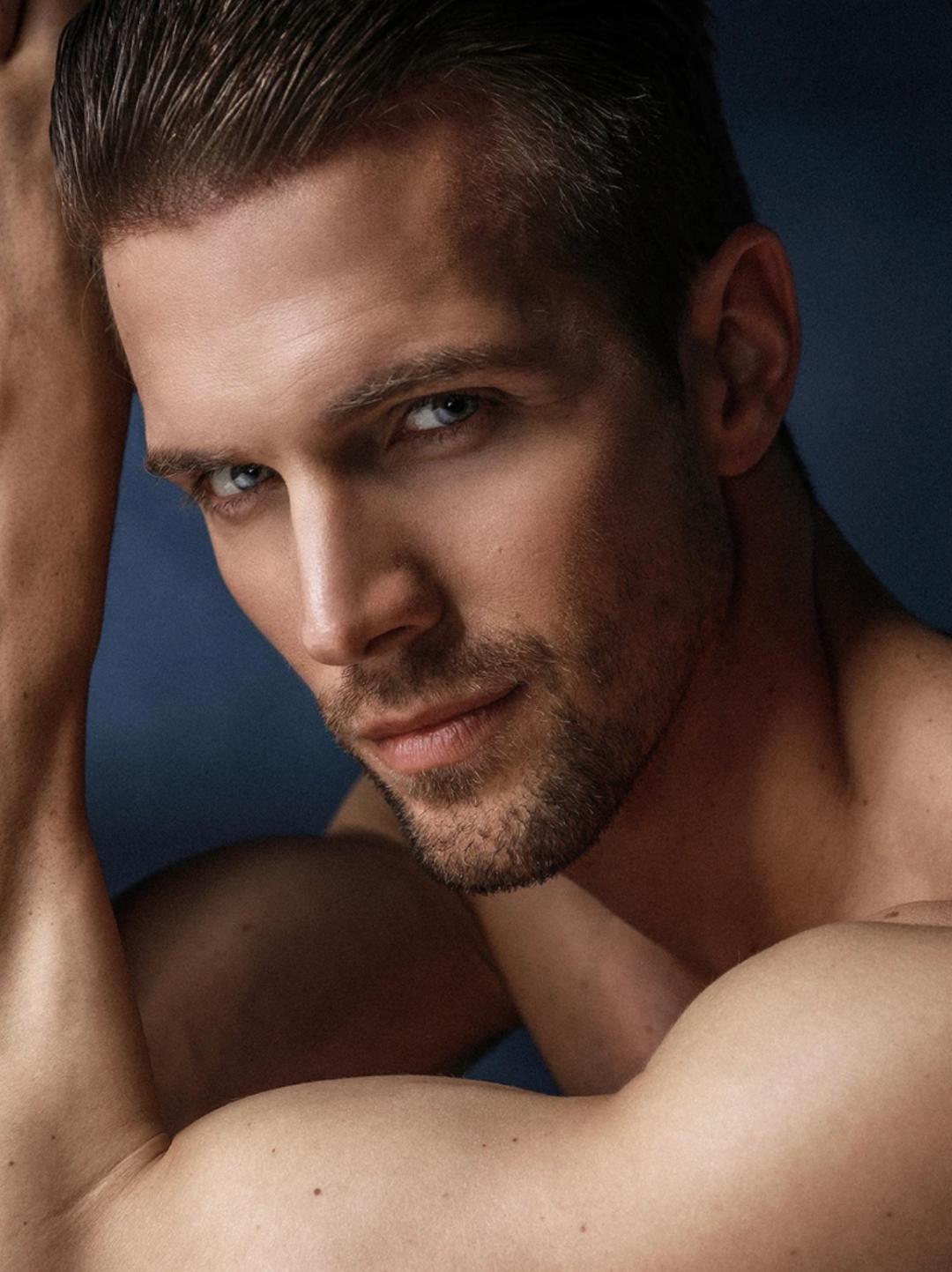 Eighteen-line male model Jeremiah Brackley has played [The Wandering ...