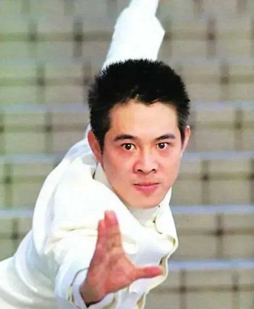 "Jet Li: A Martial Arts Legend, an Immortal Legend of a Hollywood ...