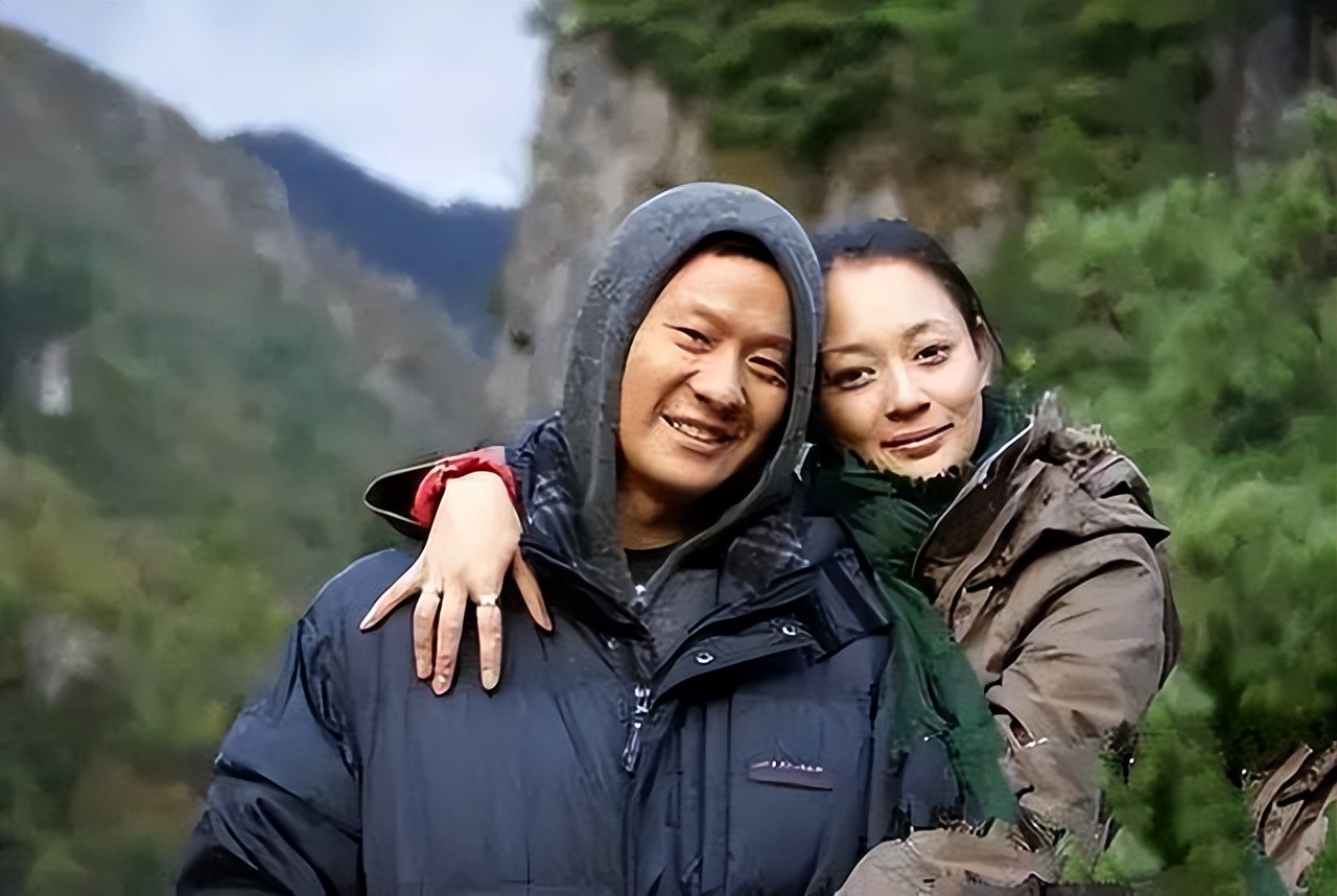 Actor Lian Yiming: After becoming famous, he abandoned his wife and son ...