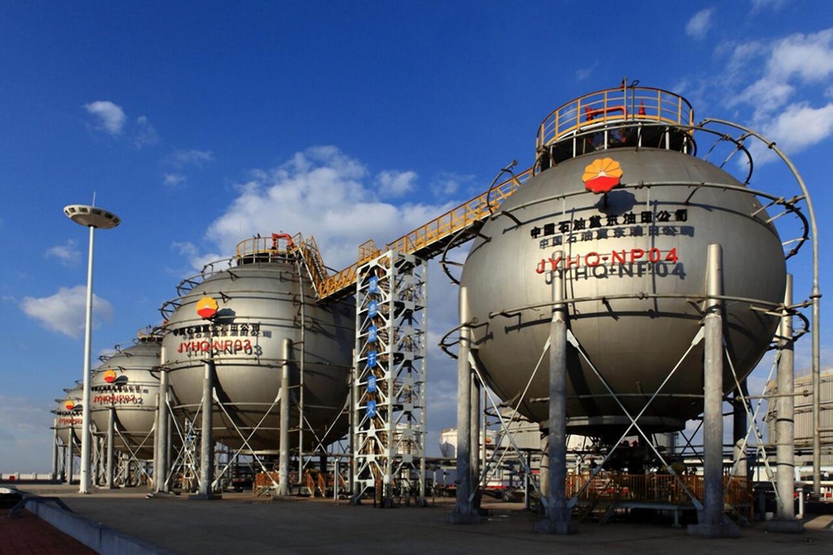 910 million tons a year!China's oil refining capacity is amazing, US ...