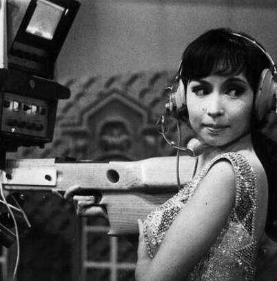 Dina: Hong Kong porn star, the reality version of 007, devoted all her ...