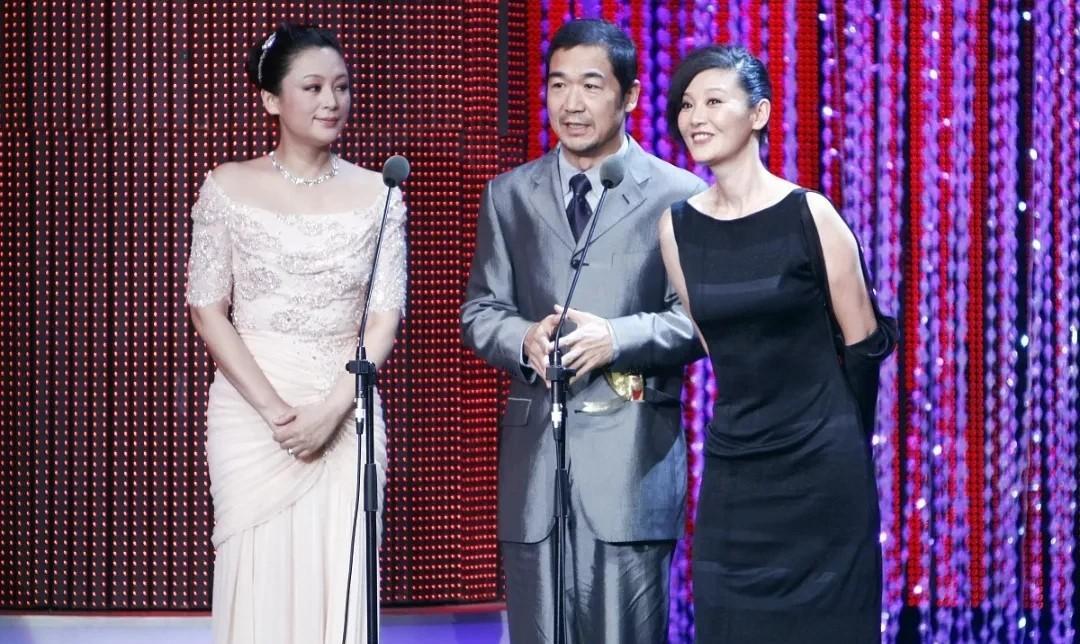 Two directors' wives compete on the same stage! Xu Fan steals the ...