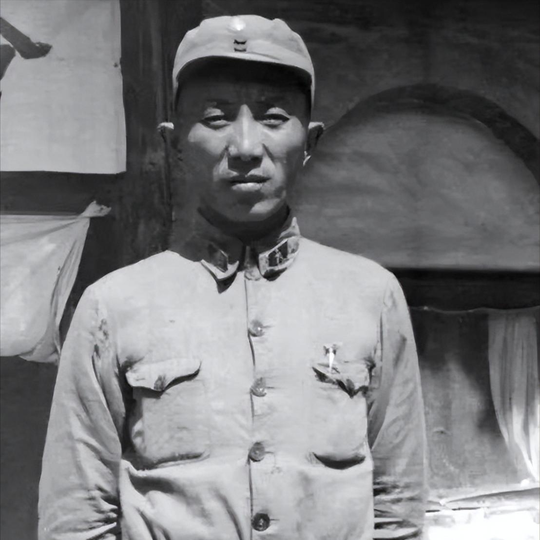 Luo Ruiqing pointed at Geng Biao's head with a pistol: What did Ge ...