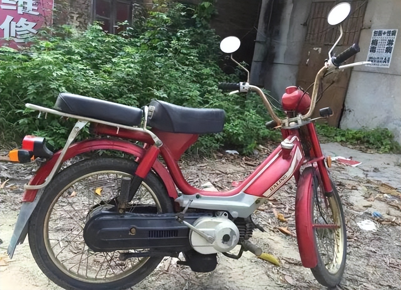 Five nostalgic models produced in the last century, each of which is a ...