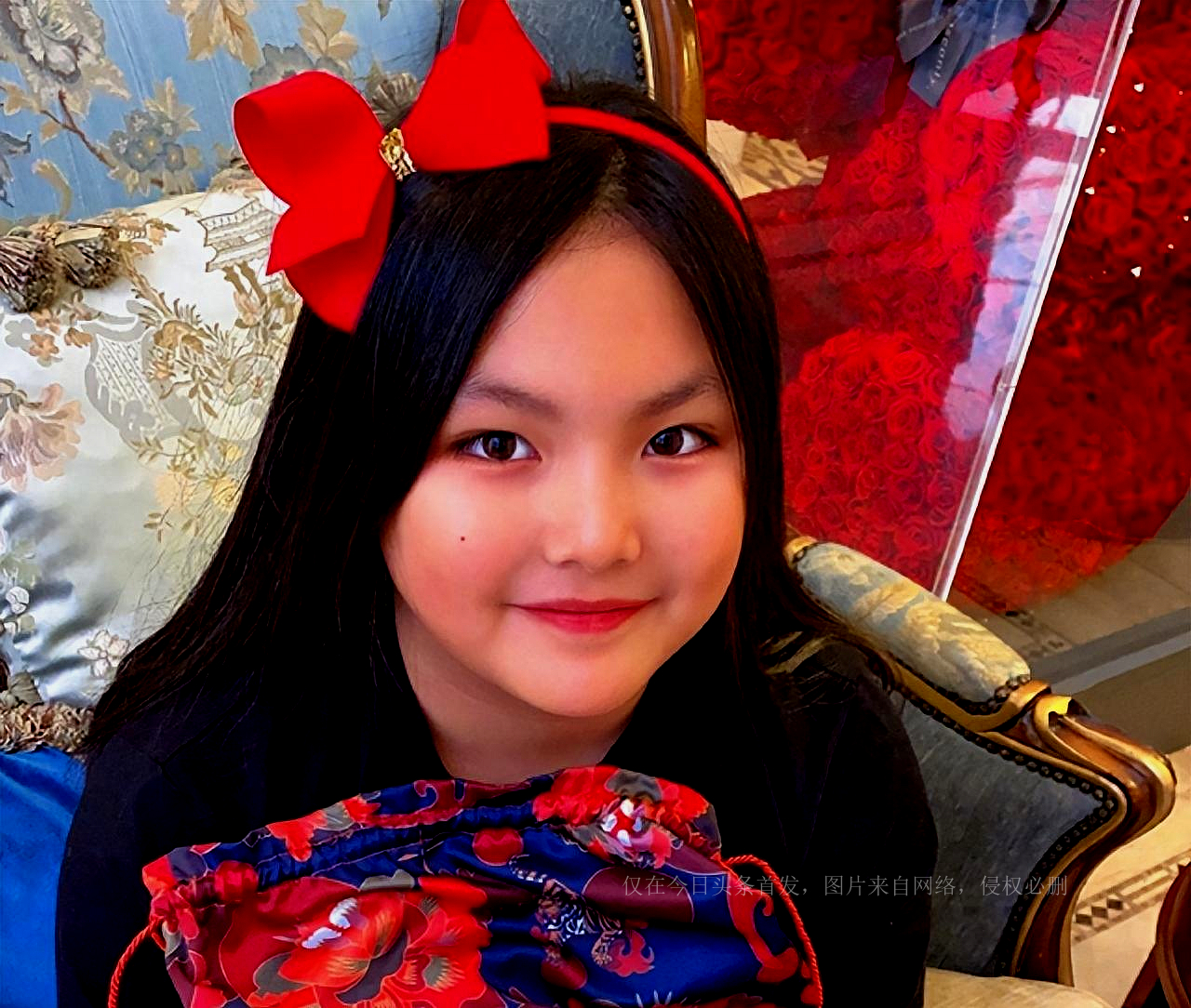 Wang Shiling is only 13 years old. She has a unique family background ...