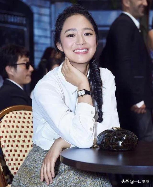 Look at Zhou Yun after 17 years: I just realized how lucky Jiang Wen ...