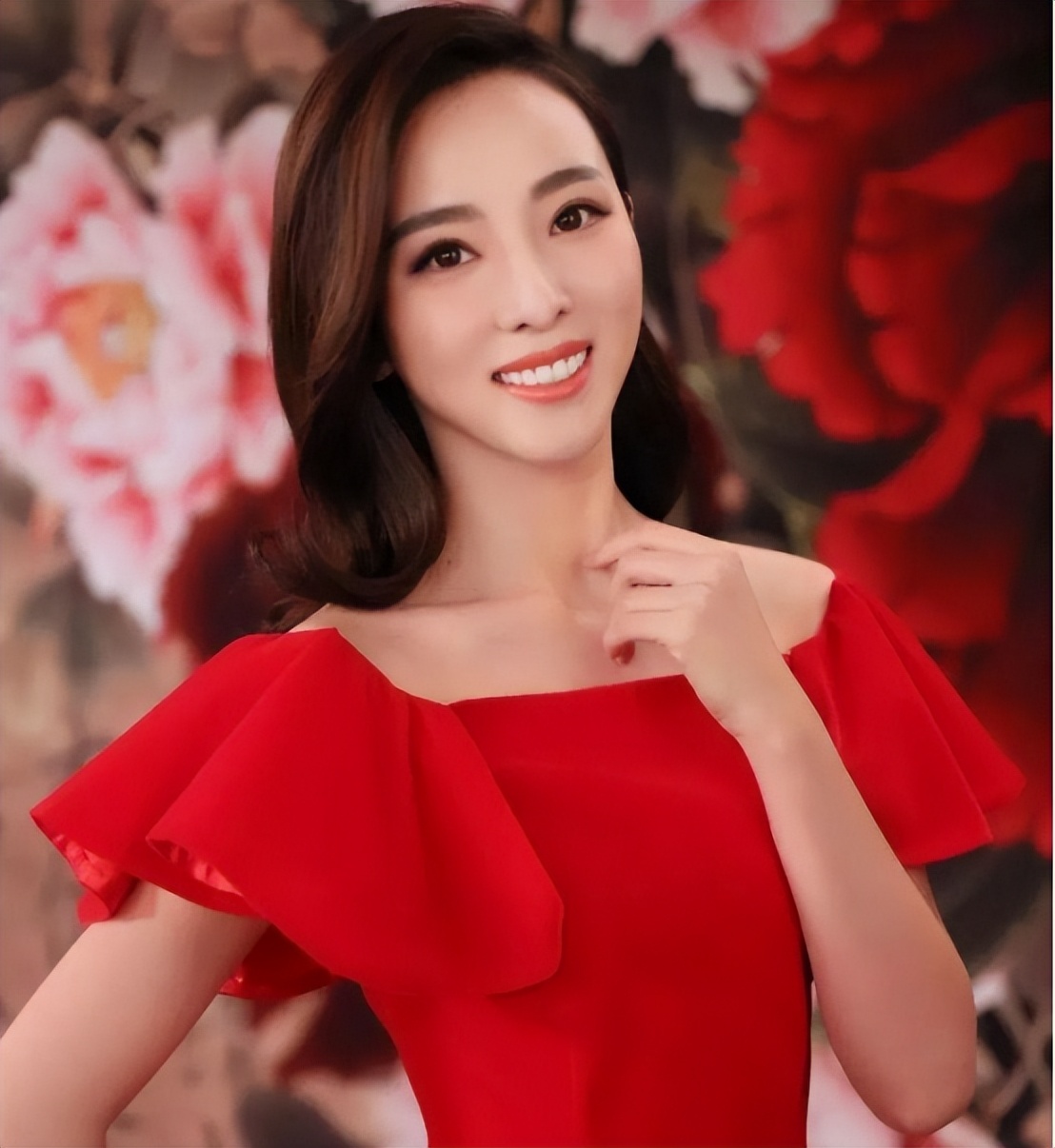 Li Sisi, who left the CCTV stage, still paid for her "impulse" - iMedia
