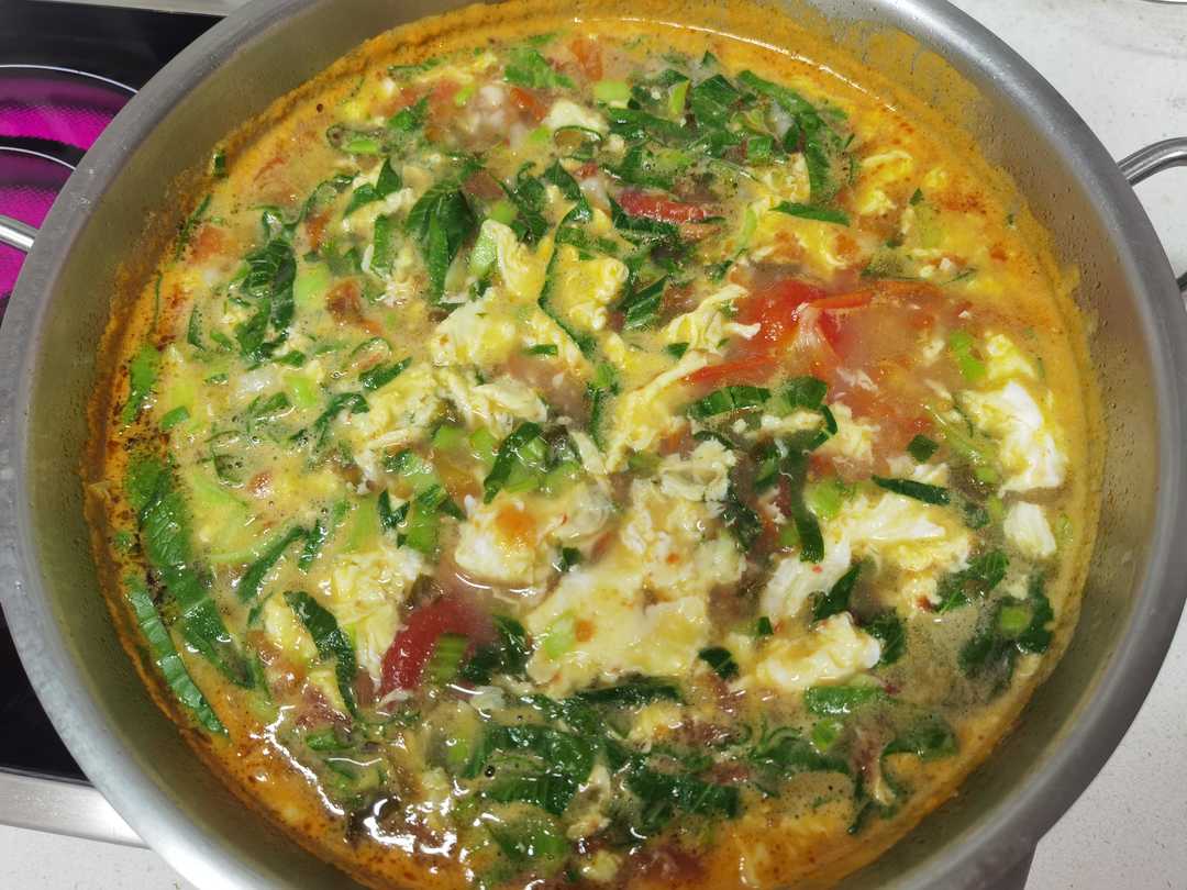 Tomato Knoll Soup - iNEWS