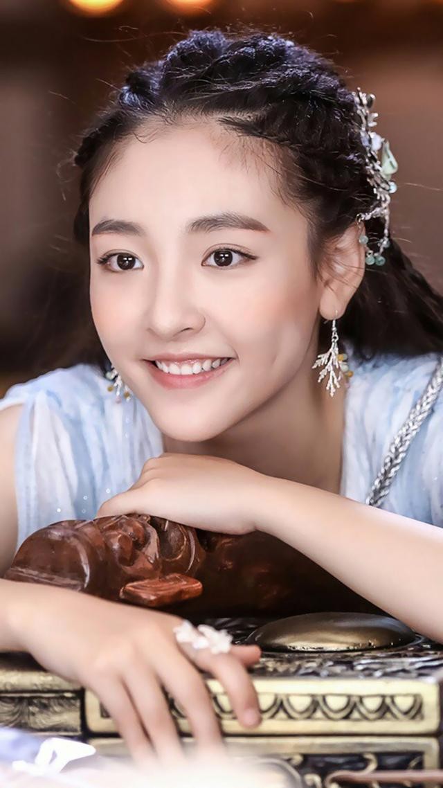 25-year-old Wu Qian and 23-year-old Wu Shixun's first kiss on screen was full of cp feelings ...