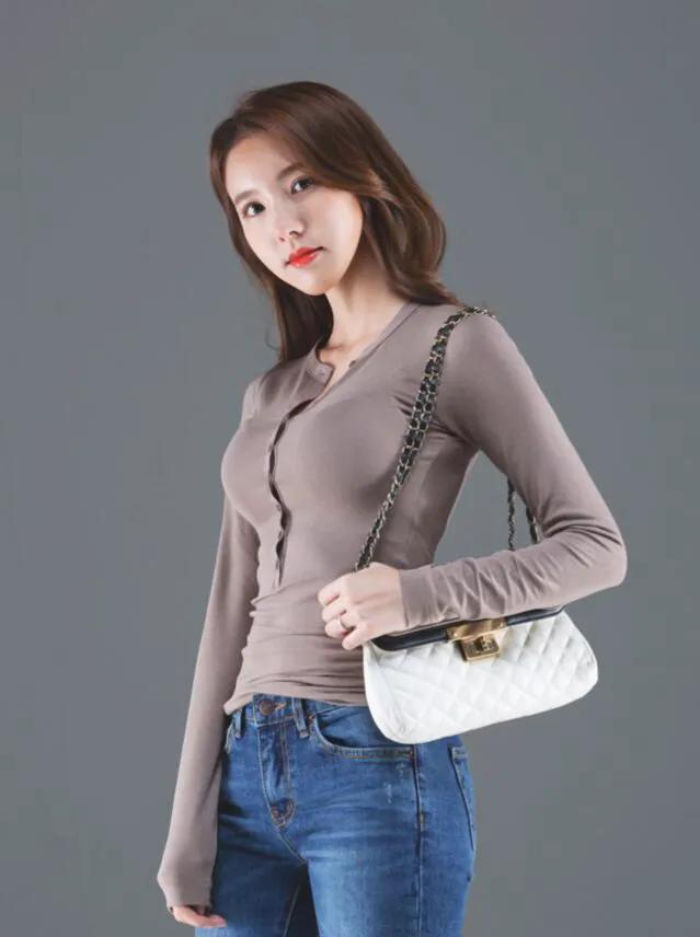 South Korea's top model - Kim Hyo-Hyun - iNEWS