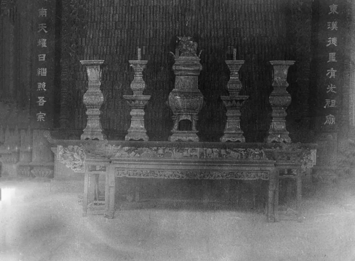 The largest, best-preserved and most beautifully decorated ancestral ...