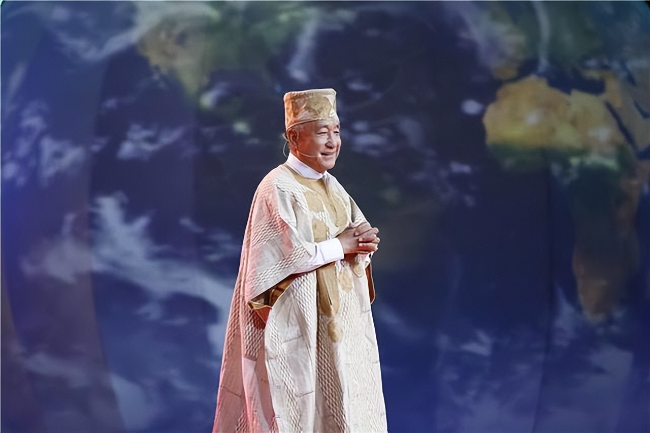 A teacher from Shanghai went to Africa to open a restaurant, and ...