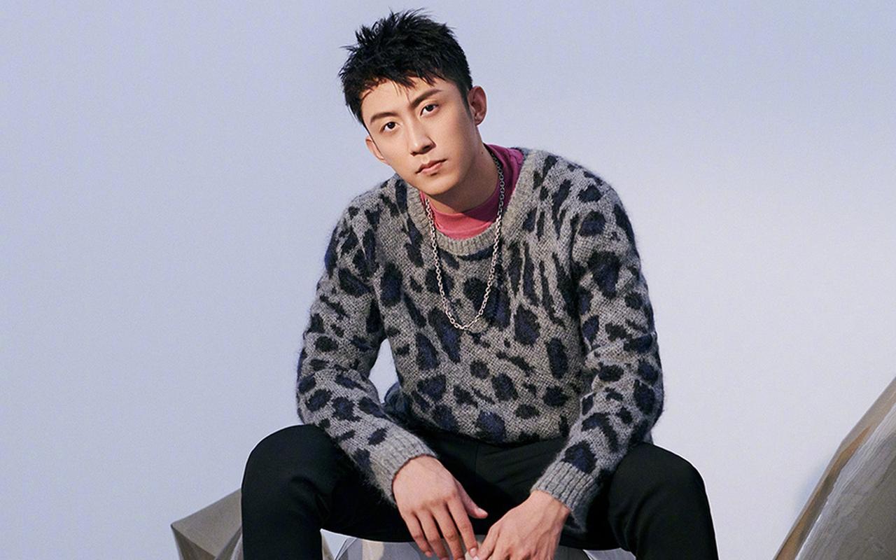 The premiere of Huang Jingyu's movie is suspected to be in the ...