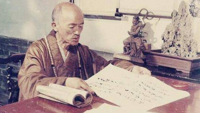 Master Hai Deng became popular at the age of 77 with his two-fingered ...