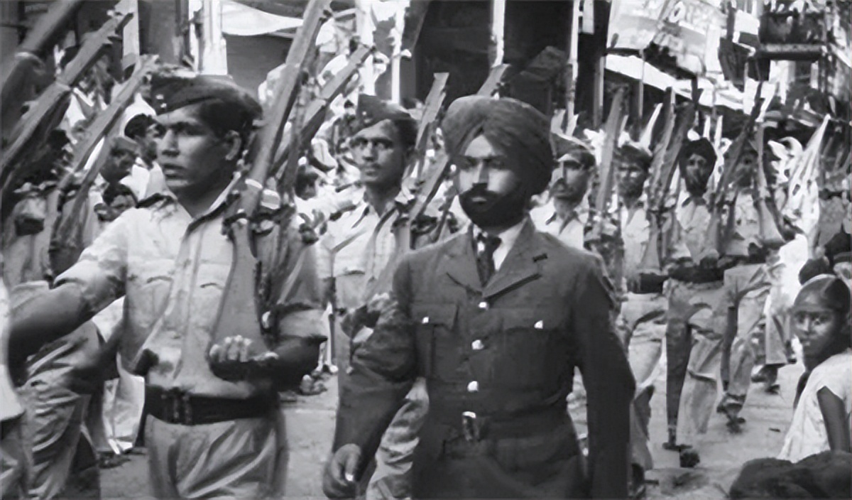 In 1962, when India went to war with China, MacArthur once warned: It ...