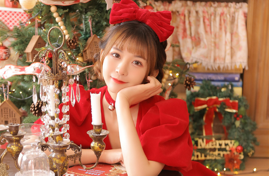 LPL beauty photos are refined, Tong Xi is cute and charming, Luo Xin is ...