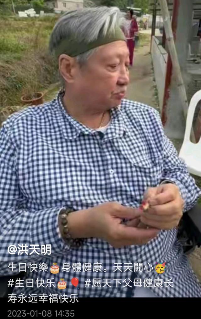 Sammo Hung went to the farm in a wheelchair to celebrate his birthday ...