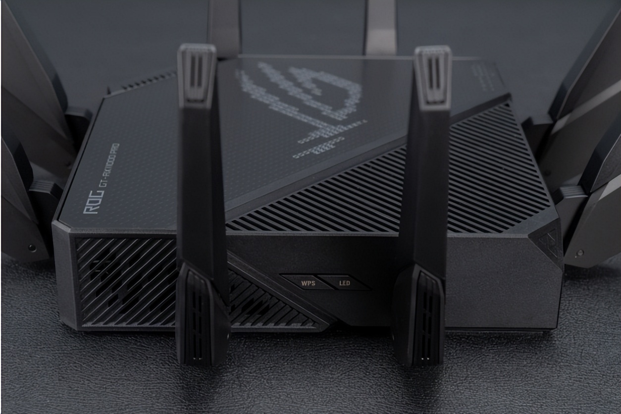 Complete 10 Gigabit Gaming Beast, ASUS Octopus Pro Router Evaluation ...