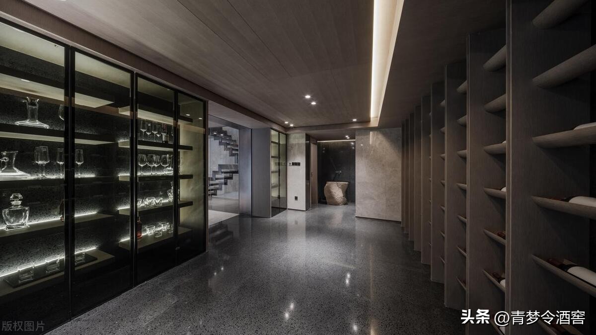 Wine cellar design and production - iMedia