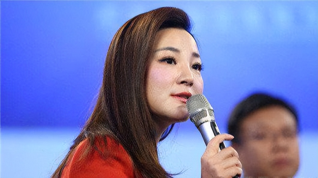 CCTV's top ten most beautiful anchors, Ma Fanshu is a rookie Huadan ...