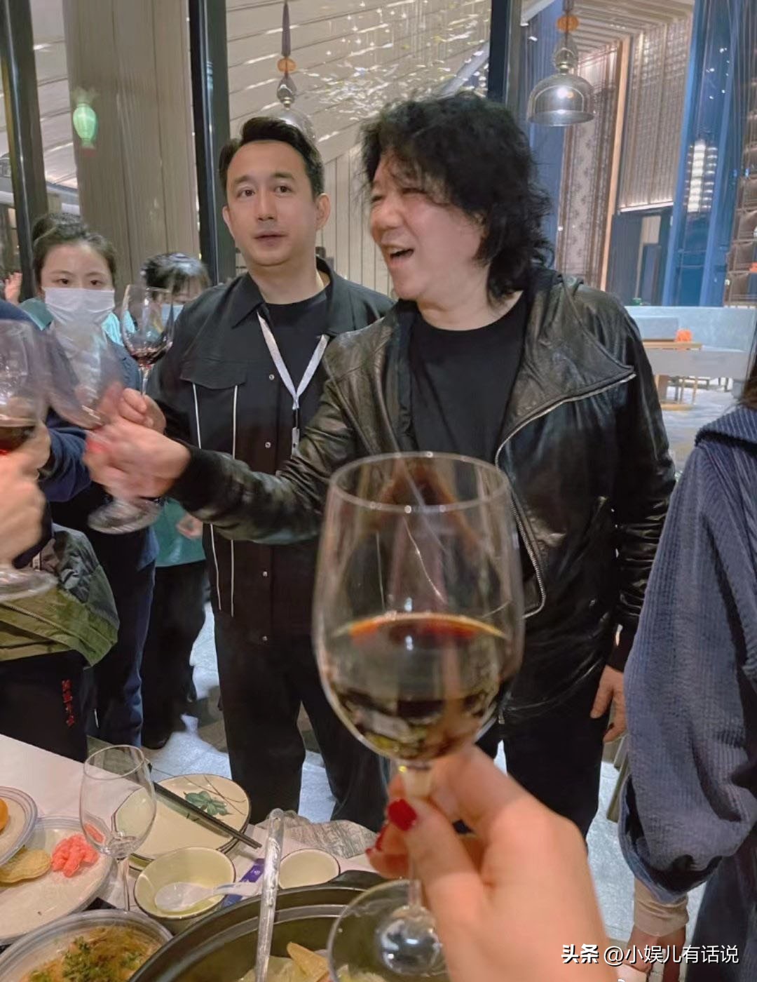 2 days and 6 melons, Jiao Junyan's suspected relationship was exposed ...