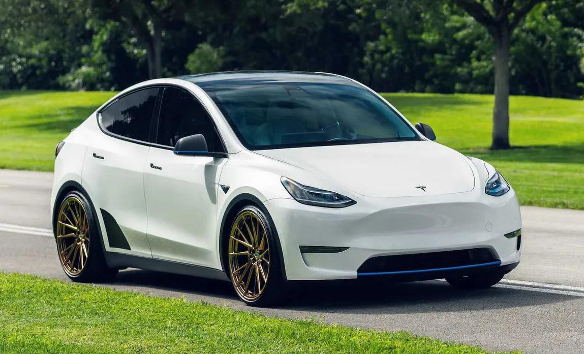 Tesla Model Y don't think it's stable, maybe the M5 EV is more popular ...