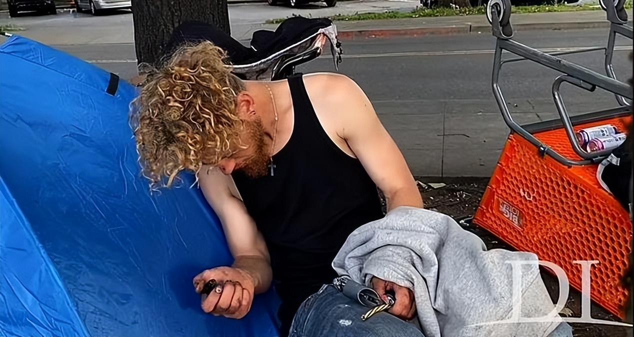 Homeless people in Seattle gathered together to disturb the residents ...