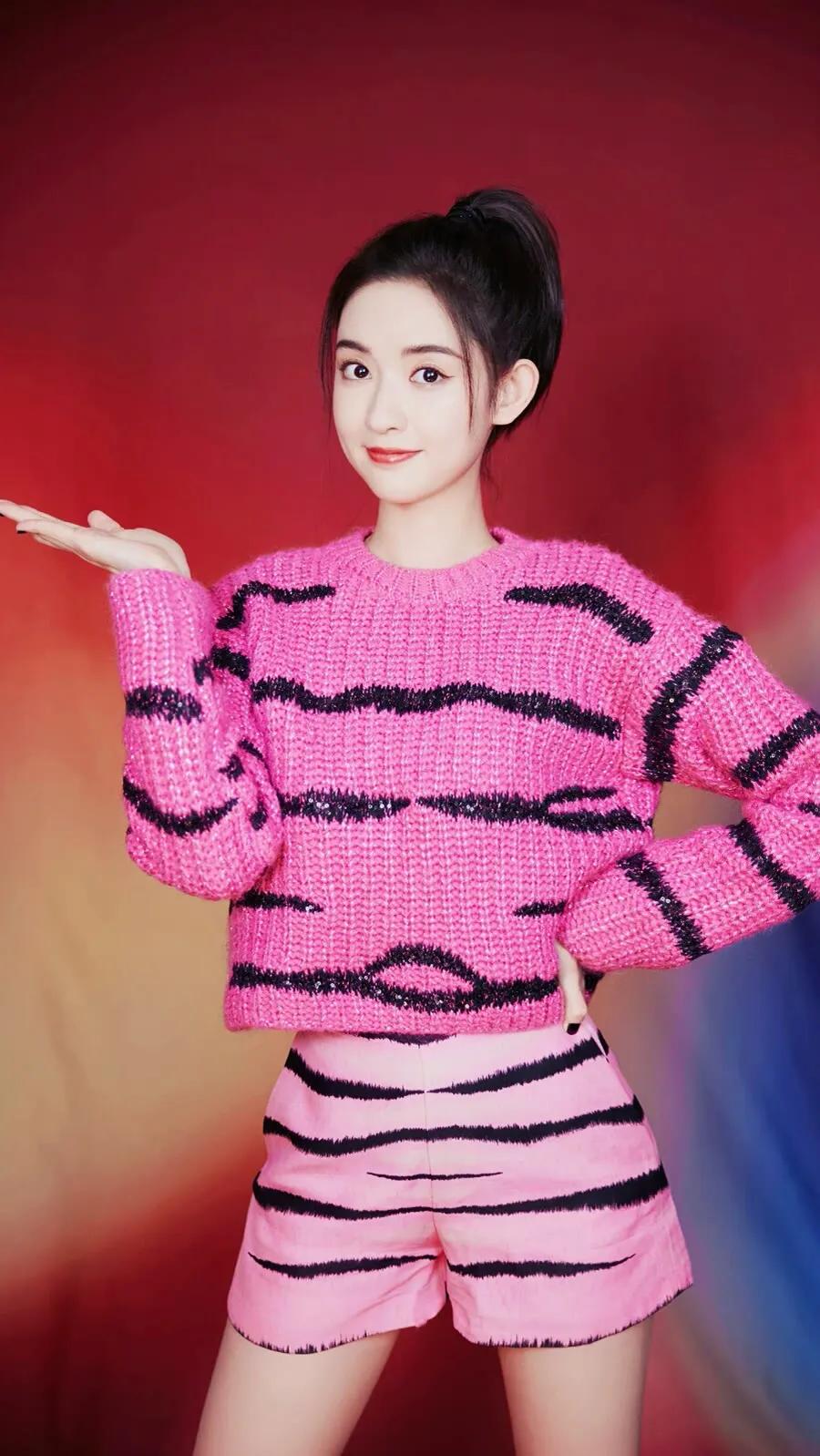 Celebrity pictures - Issue 531 Wang Yuwen - iNEWS