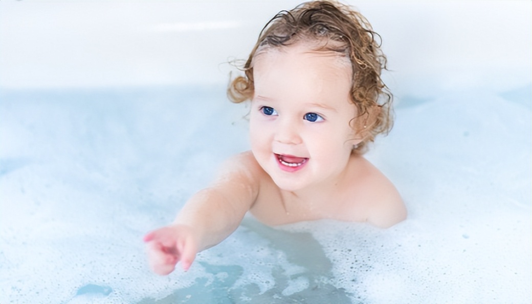 Atami Hot Spring is famous far and wide. Enjoy the bathing fun of the ...