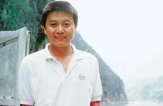 In 2007, Wang Shuo accepted an exclusive interview and talked about Li Ao: He is so embarrassed ...