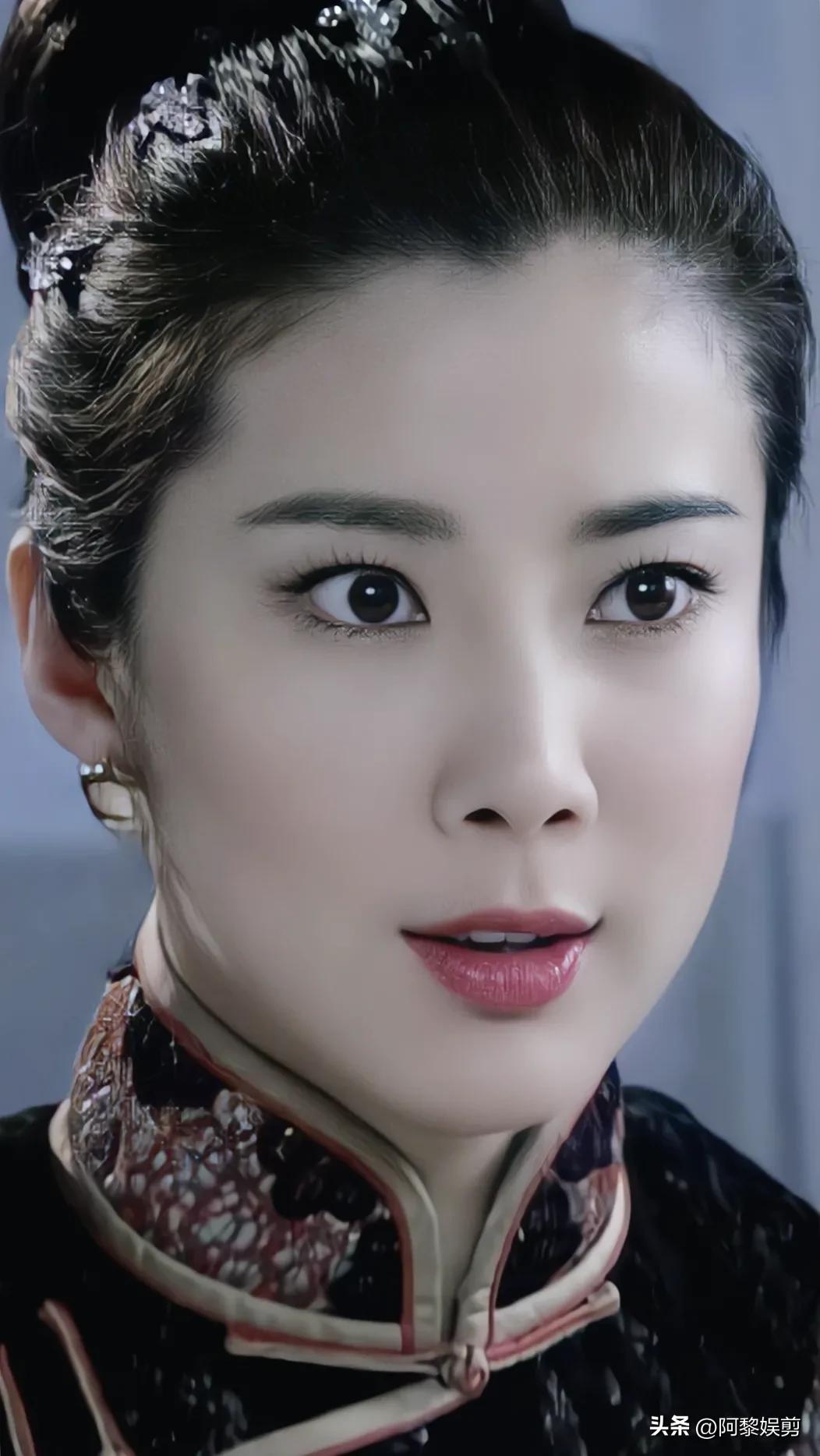 Wang Ke is so beautiful in cheongsam - iMedia