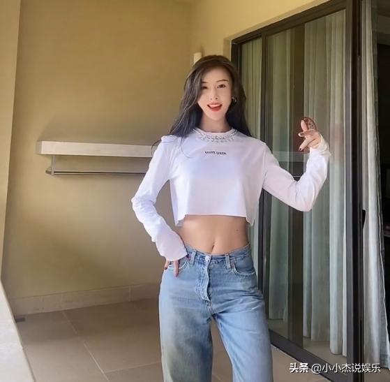 The goddess became an internet celebrity?35-year-old Jia Qing dances at ...