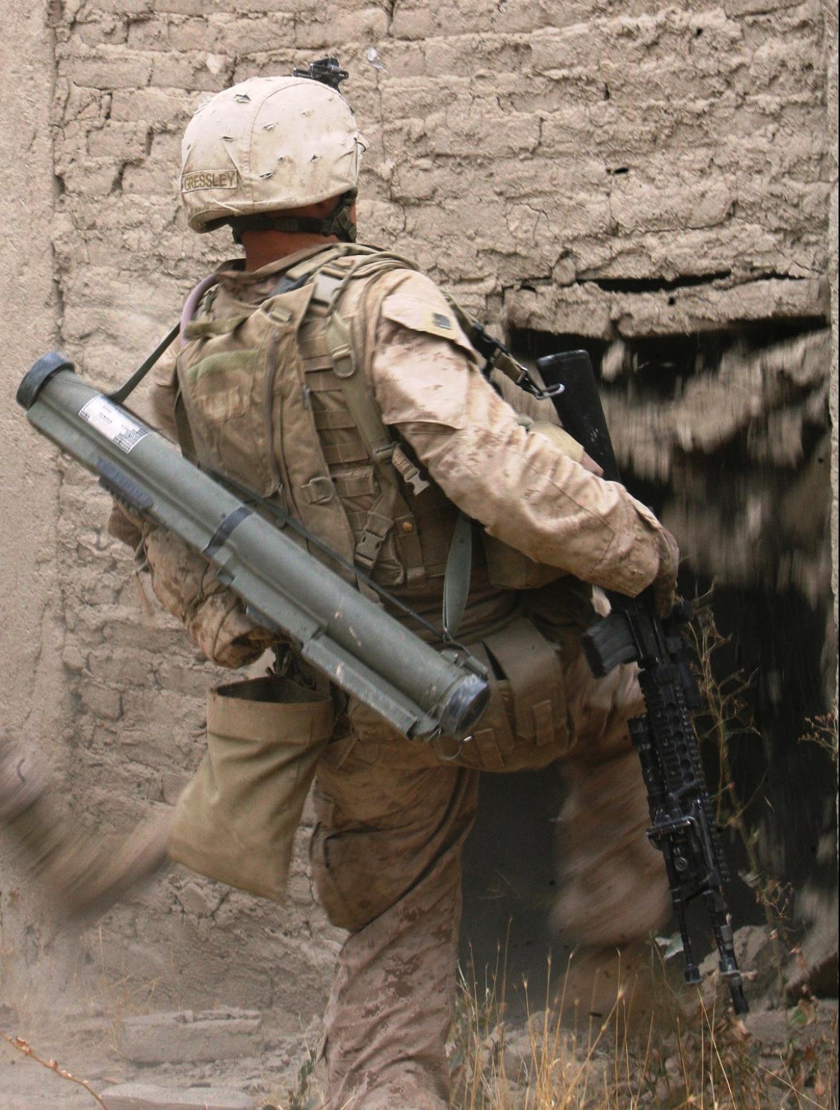 Anti-armor rocket launcher - M72 light anti-armor weapon - iMedia