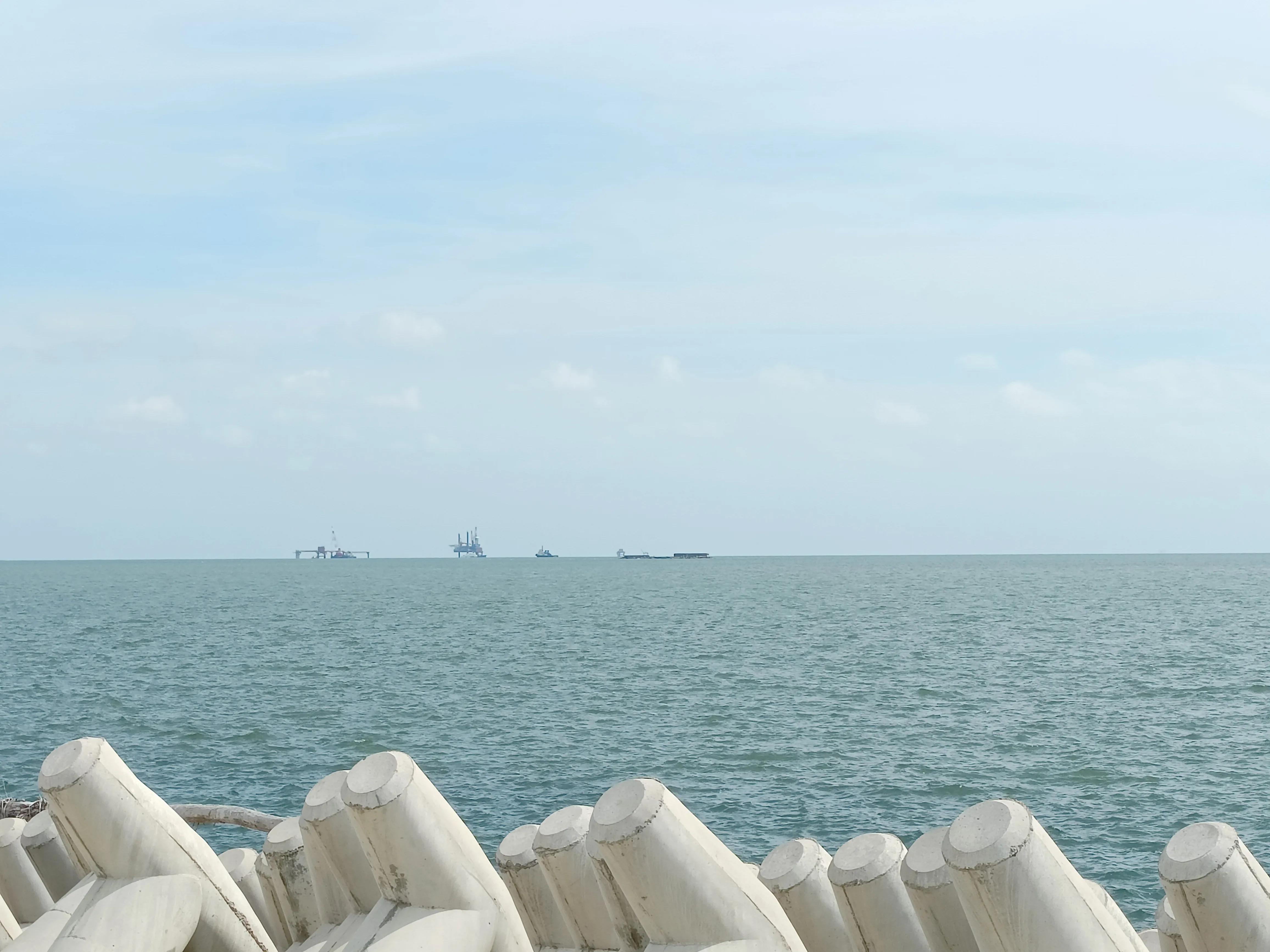 Gudong Seawall - iNEWS